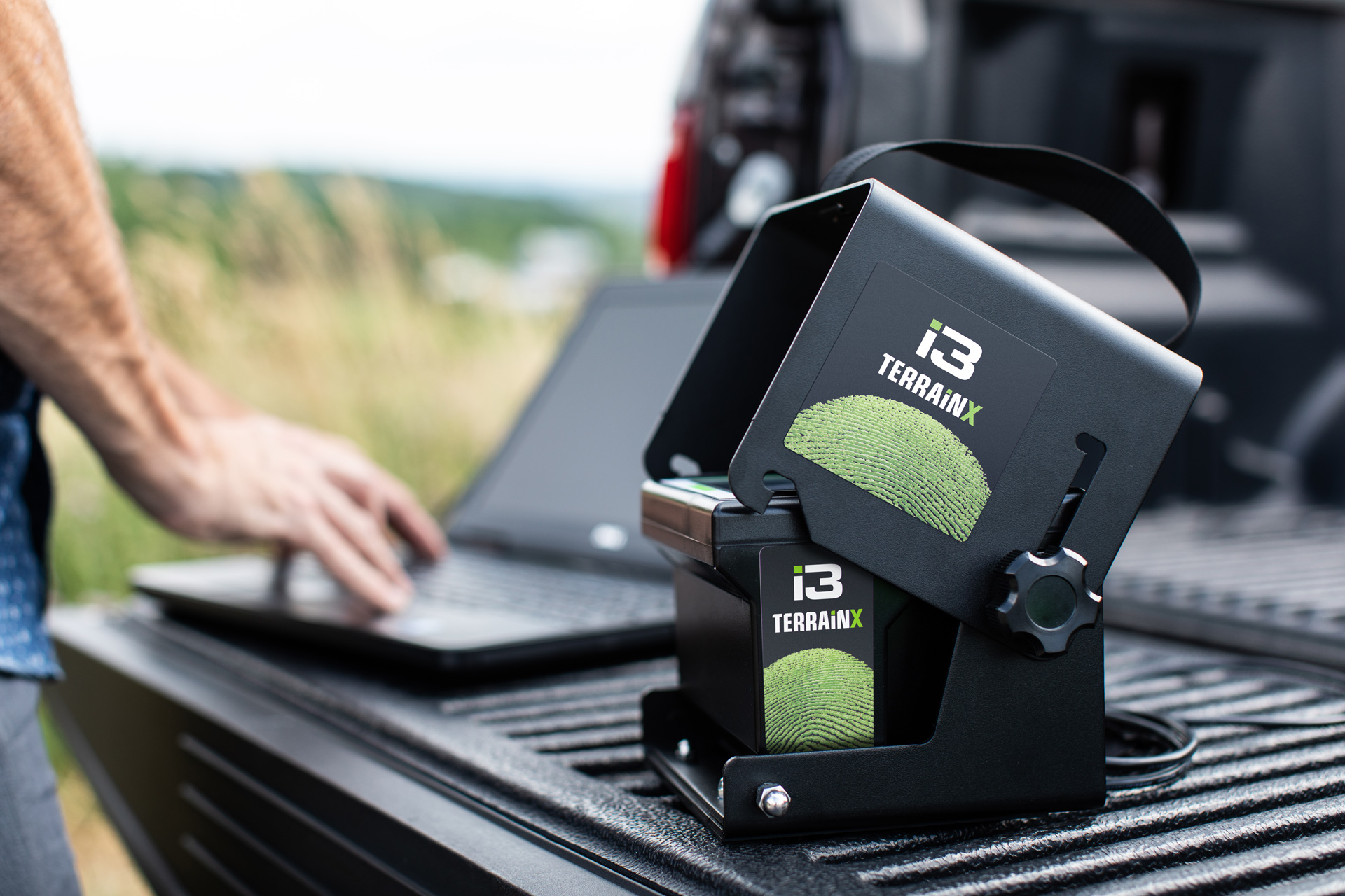 Hardware - Identification International